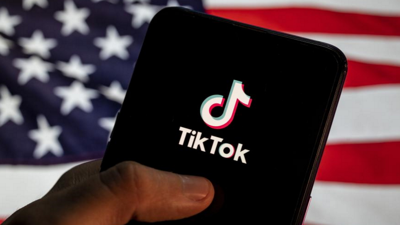 TikTok al bando negli Stati Uniti: la Camera approva la legge. Ira ...