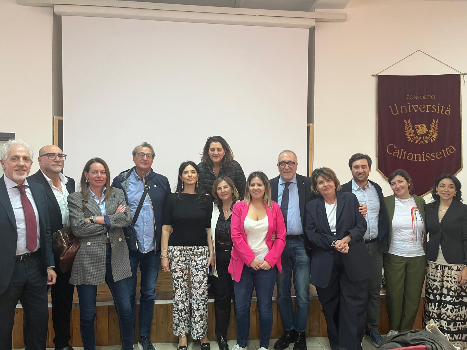 Le senologhe nissene Alessia Orlando e Ludovica Vaccaro elette nel ...